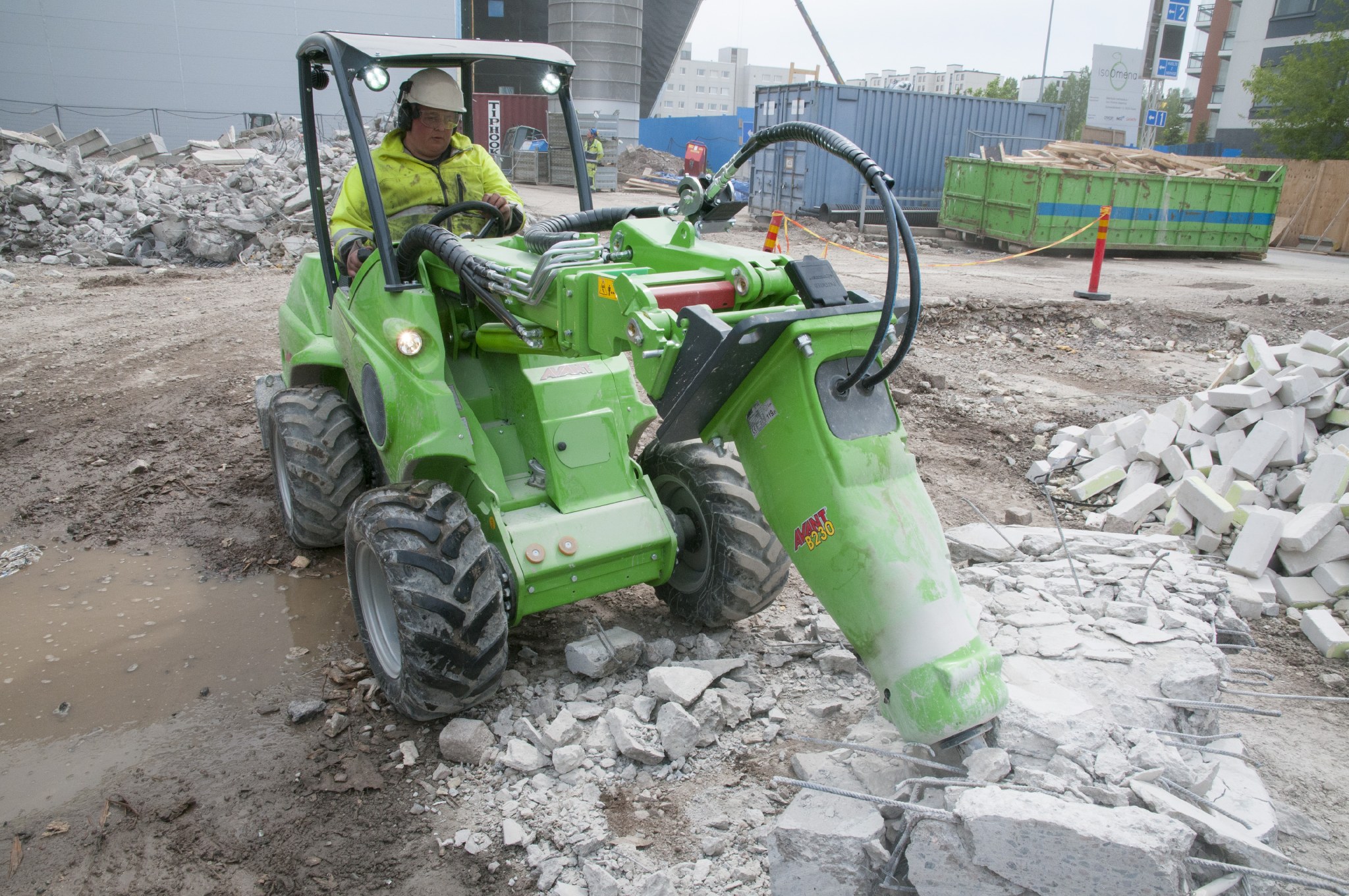 10 Uses For A Compact Loader - Central Platform Services Ltd