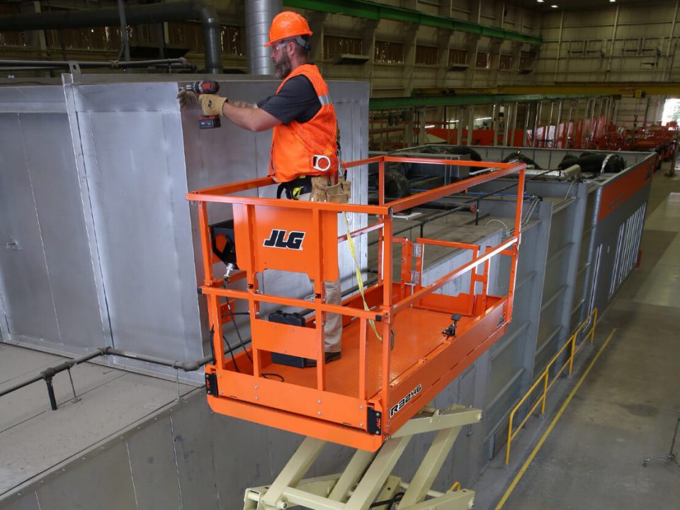 Choosing The Right Scissor Lift For The Job - Central Platform Services Ltd
