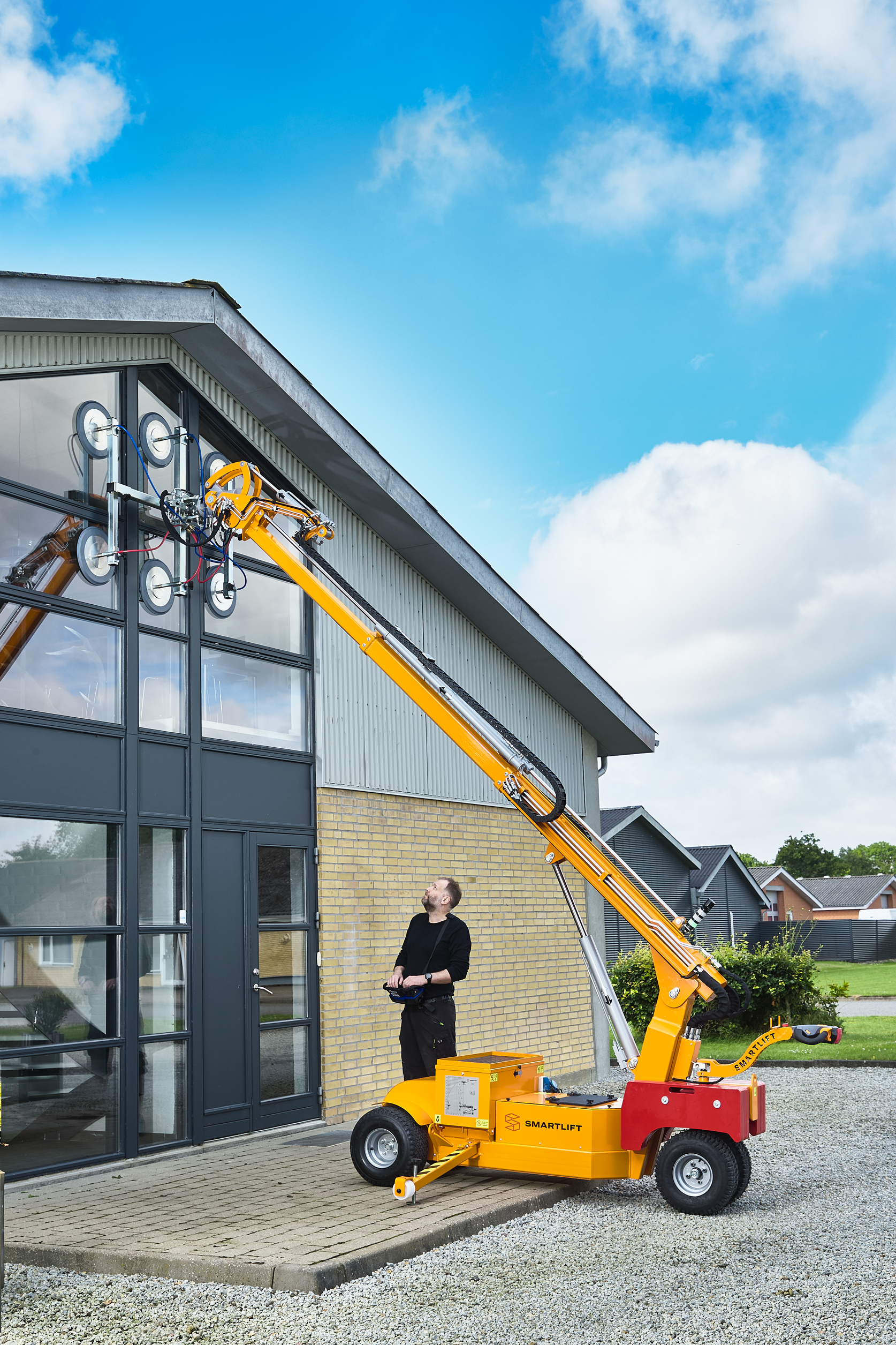 Announcing The New Smartlift SL 809 High Reach - Central Platform ...