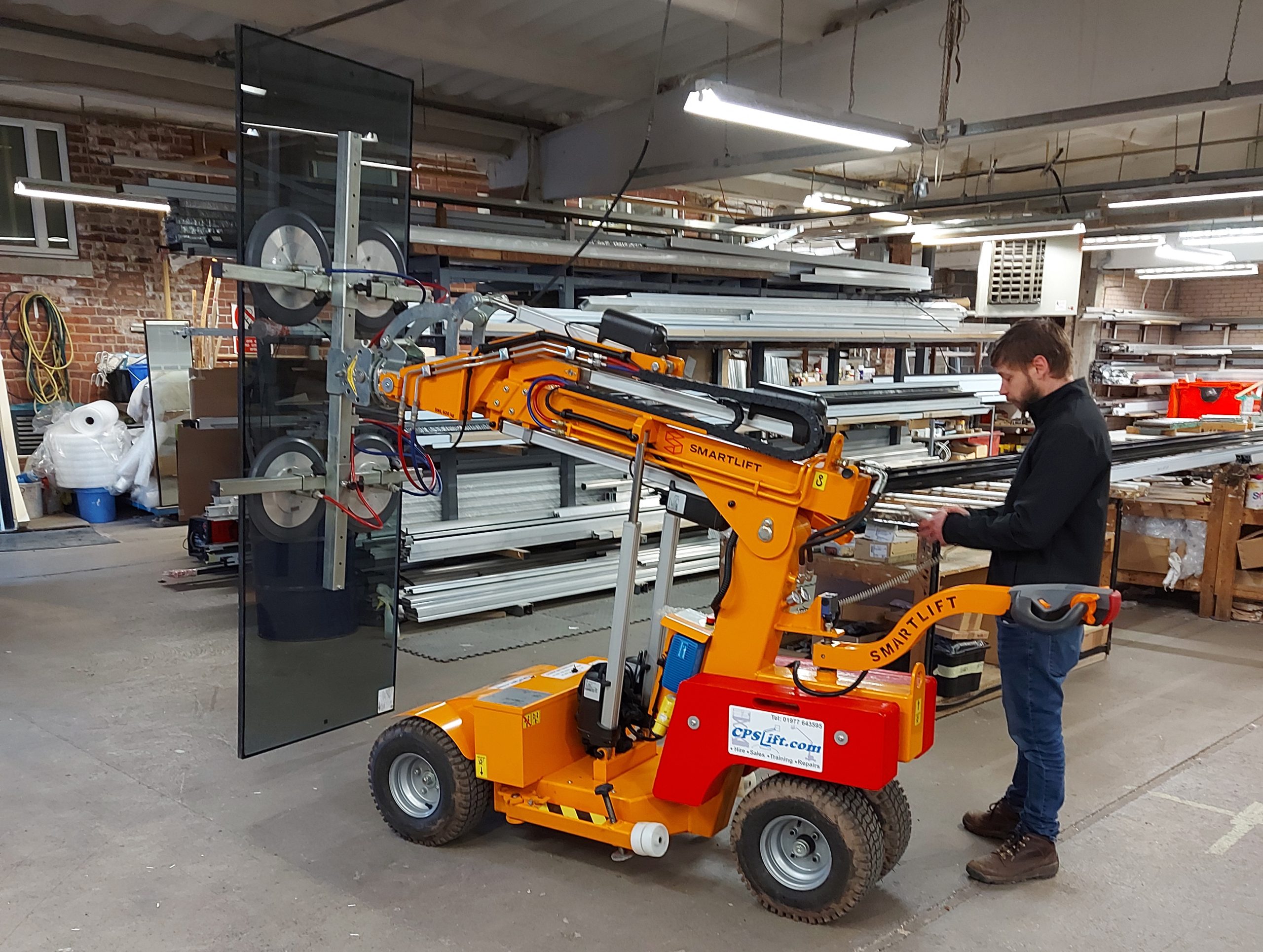 Smartlift – The Glass Lifting Equipment for Professionals - Central ...